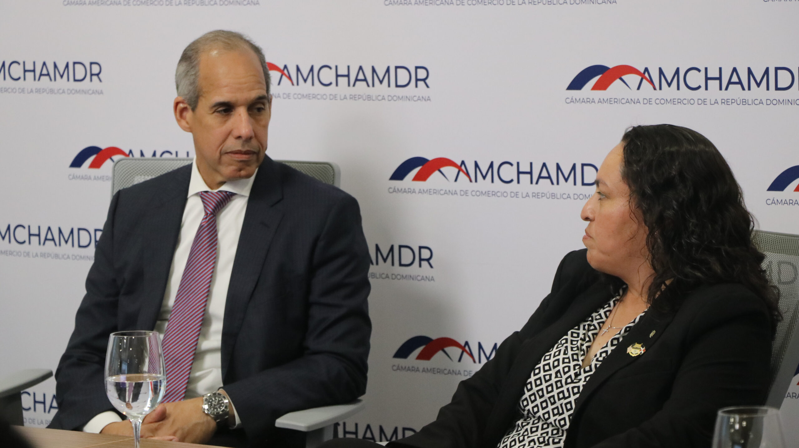 Cámara Americana de Comercio recibe autoridades de Global Entry para ...