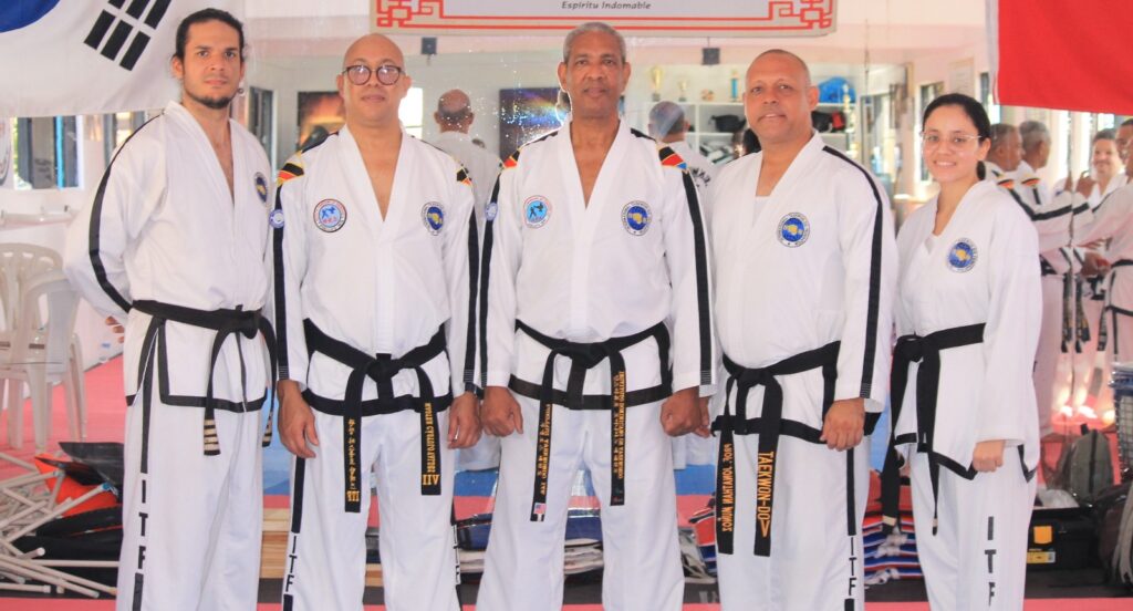 Club Los Prados celebra los 40 años fundación de su escuela de ...