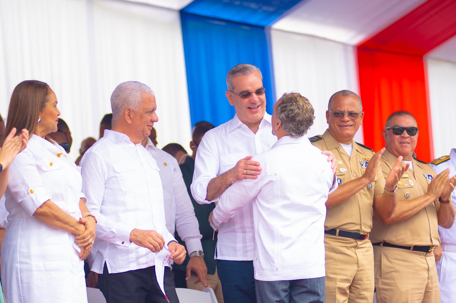 Presidente Luis Abinader apertura el “Mes de la Patria 2025” honrando ...