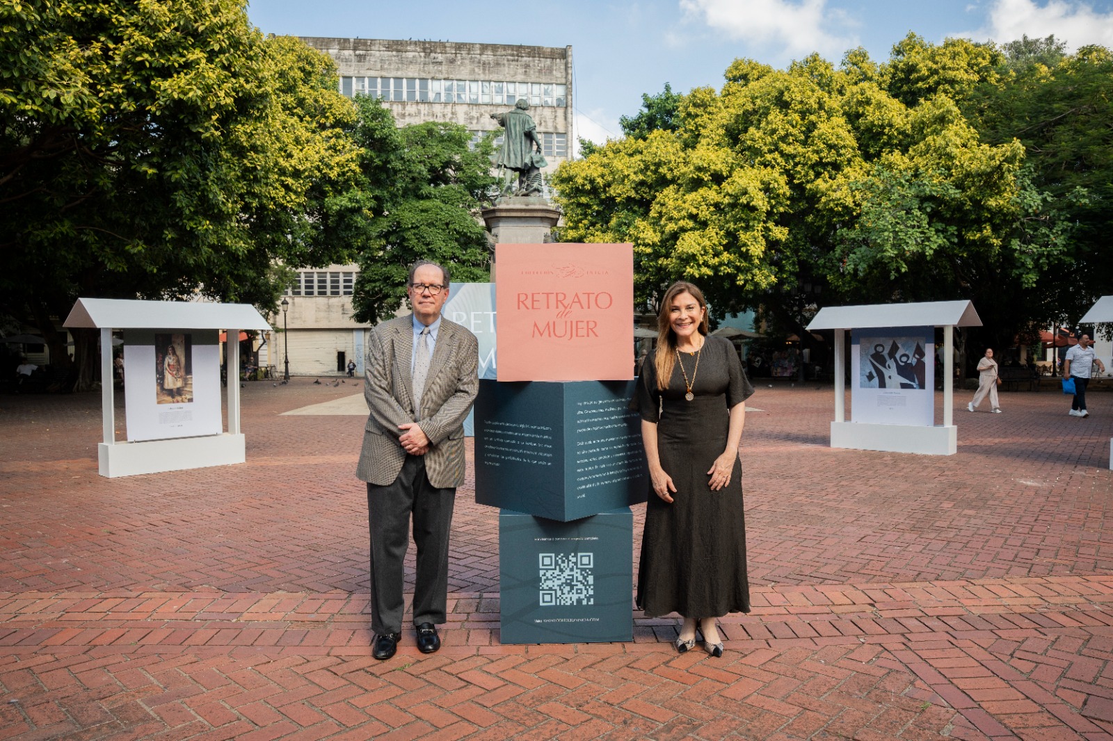 INICIA y la Alcaldía del DN inauguran exhibición del libro “Retrato de ...